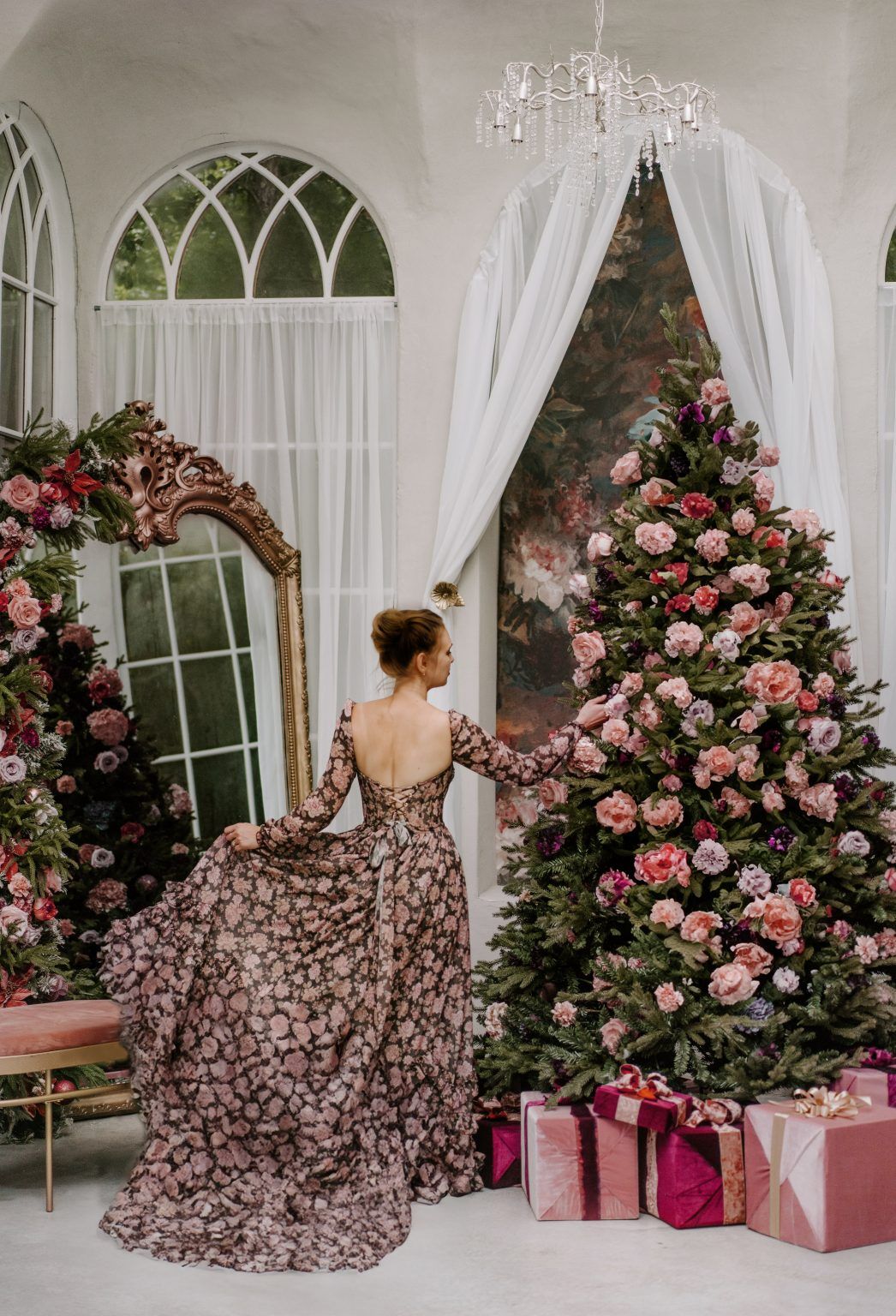 Jolie Noel in The Rosewood